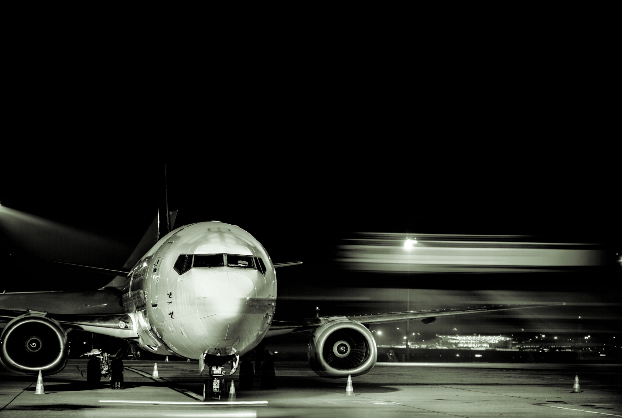 How Long Does it Take to Become An Airline Pilot | Phoenix East Aviation