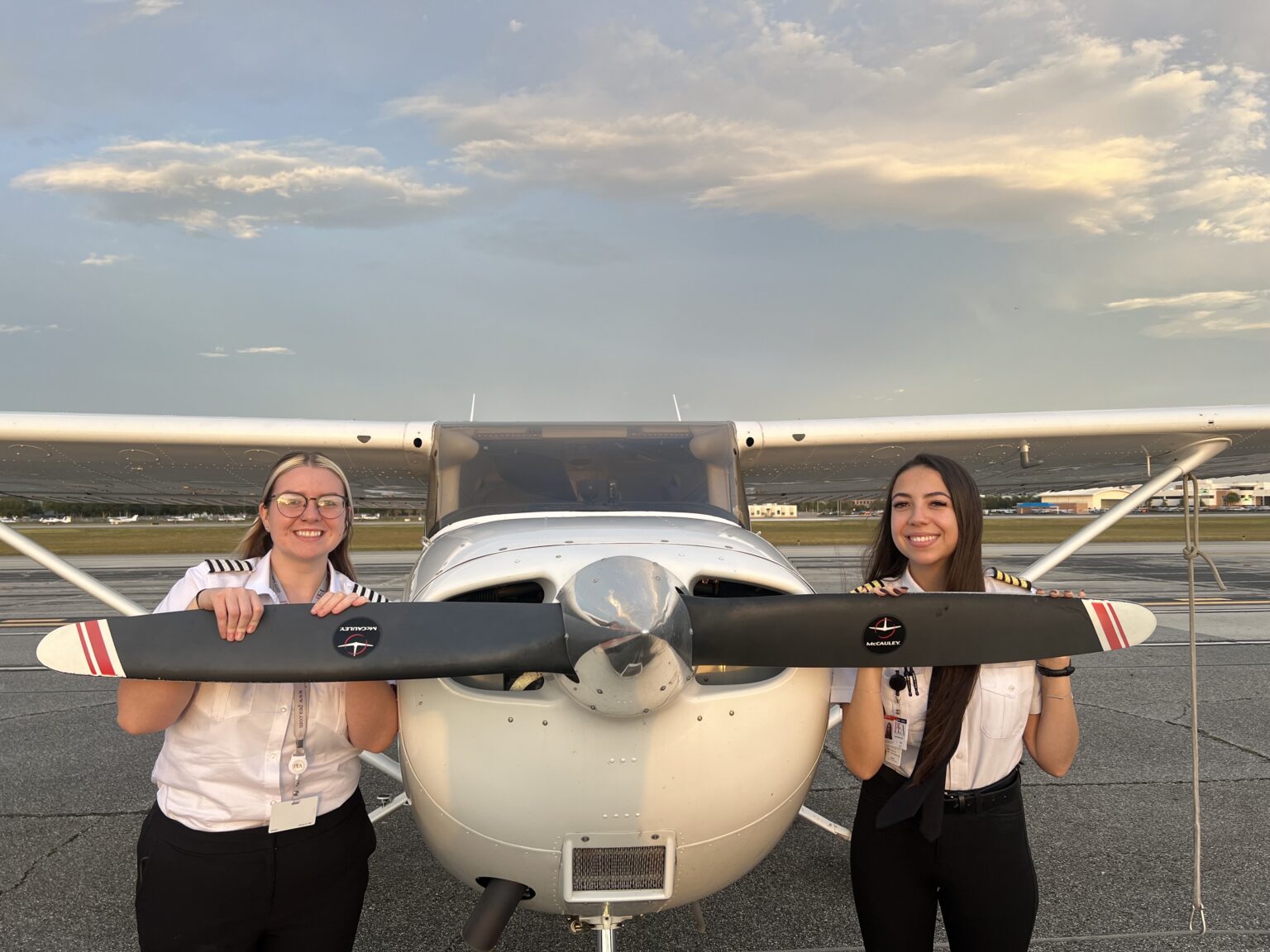 From Discovery Flight to Flight Instructor: Kaylee Phillips | Phoenix ...
