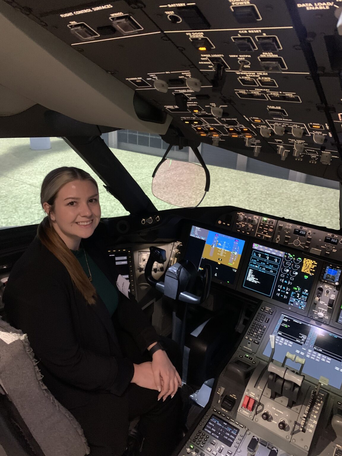 From Discovery Flight to Flight Instructor: Kaylee Phillips | Phoenix ...